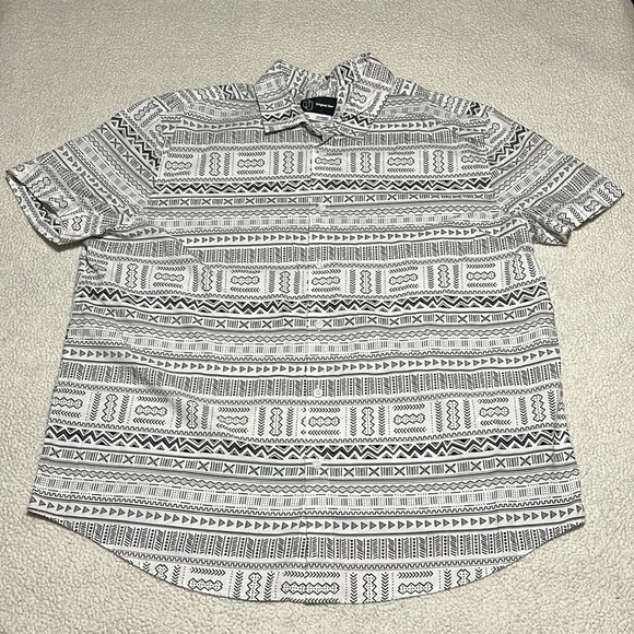 Original Use | Shirts | Patterned Casual Button Down Shirt | Poshmark